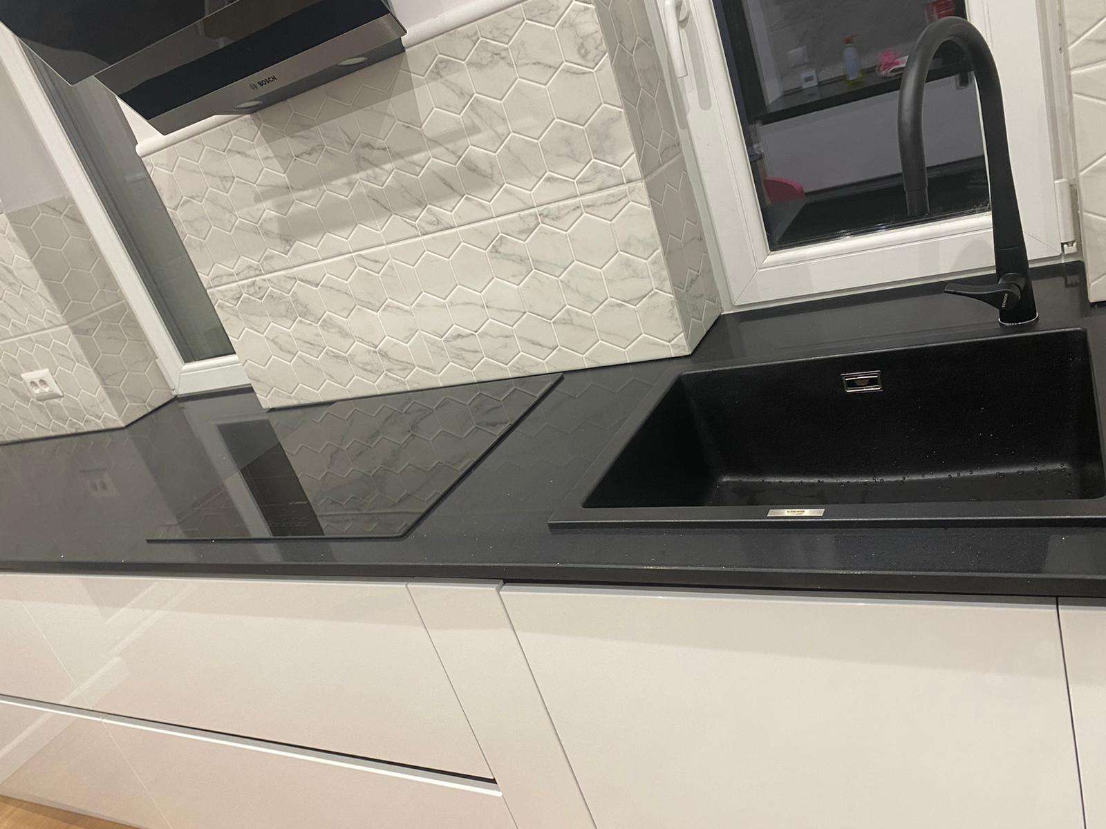 Compozit Quartz Brasov - Blaturi Durabile pt Bucătărie la Comandă