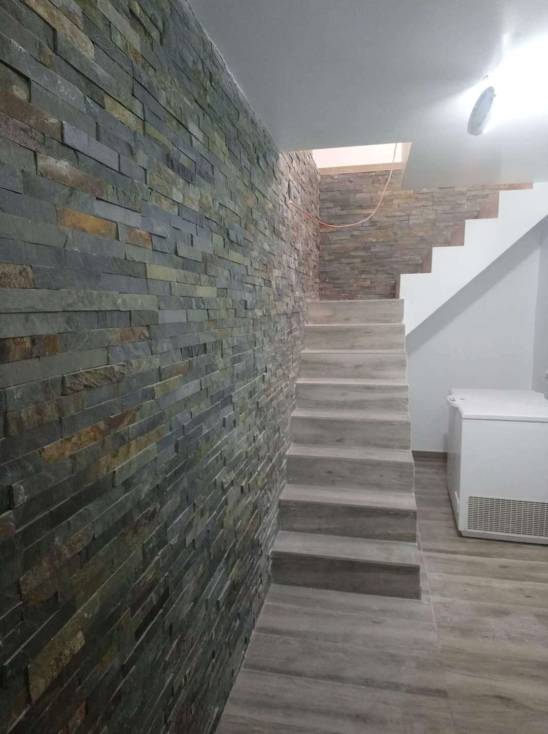 Ardezie Naturala La Oferta - Placaje, Scapitata, Panel - Montaj
