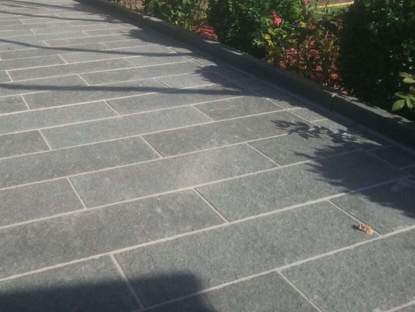 Dale Andezit - Pavaj De Exterior Cu Preț De Producător - Montaj